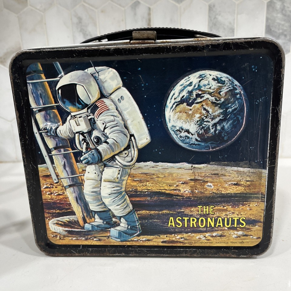 RARE! 1969 THE ASTRONAUTS LUNCH BOX AND THERMOS BY ALADDIN MOON LANDING ...
