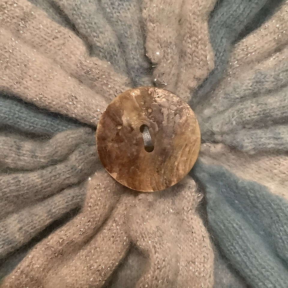 Coldwater creek Women's XL (18) blue shell button front wool rabbit ...