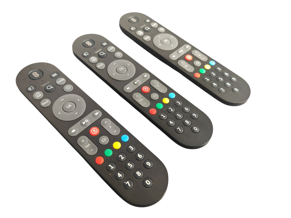 BT/EE TV Box Pro RTIW387 1TB 4K Freeview Recorder Smart TV Box + 3 ...