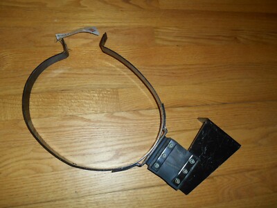 International Muffler Hanger Bracket Assembly # 1660540C91 Support | eBay