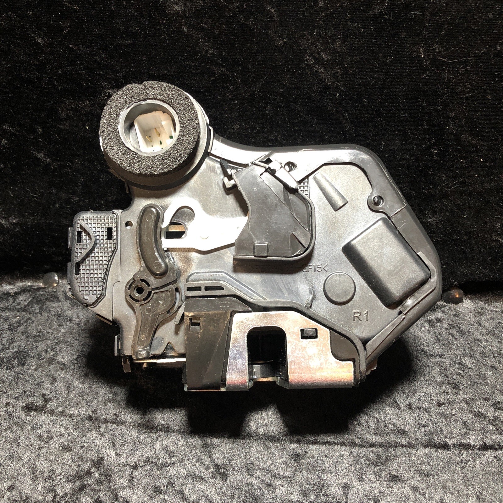 New Door Lock Actuator Rear Right Fits Toyota 4Runner Camry Lexus GX470 ...