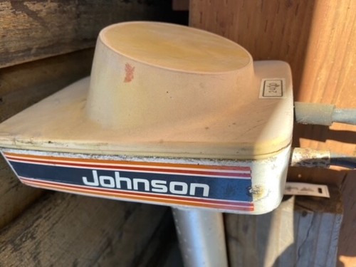 JOHNSON FOOT CONTROLLED TROLLING MOTOR, 12VOLT | eBay