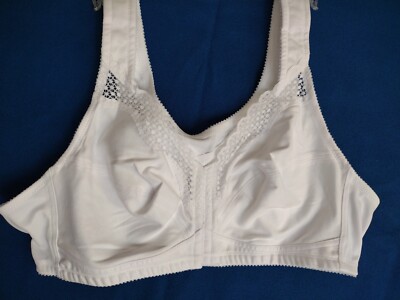 EXQUISITE FORM 40B WHITE FULL COVERAGE BACK SUPPORT WIRELESS COMFORT ...