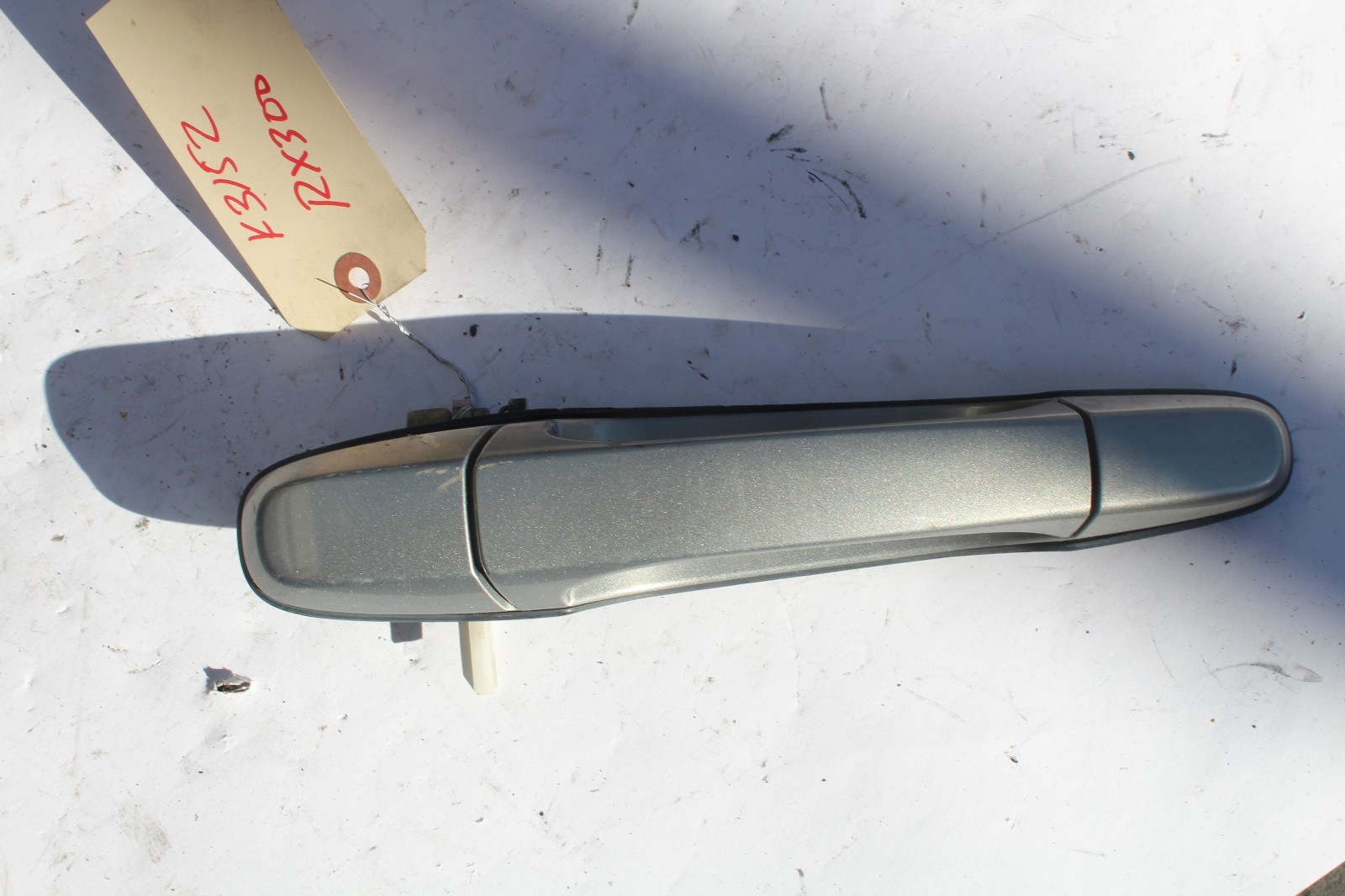 1999-2003 LEXUS RX300 RR REAR RIGHT PASSENGER EXTERIOR DOOR HANDLE ...