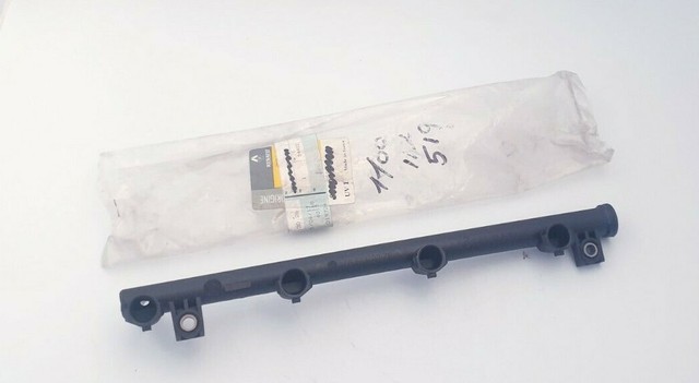 Renault MEGANE 1.4 Mk2 2005 Fuel Injector Rail 8200139674 for sale ...