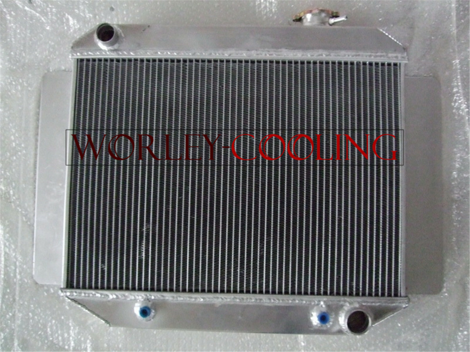 Aluminium Radiator for Holden Kingwood HG HT HK HQ HJ HX V8 Auto AT ...