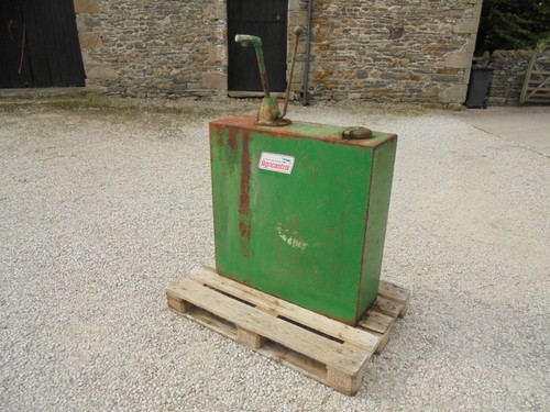 #B0782 Vintage Castrol oil dispenser tank Agricastrol 1960s 60s Garage ...