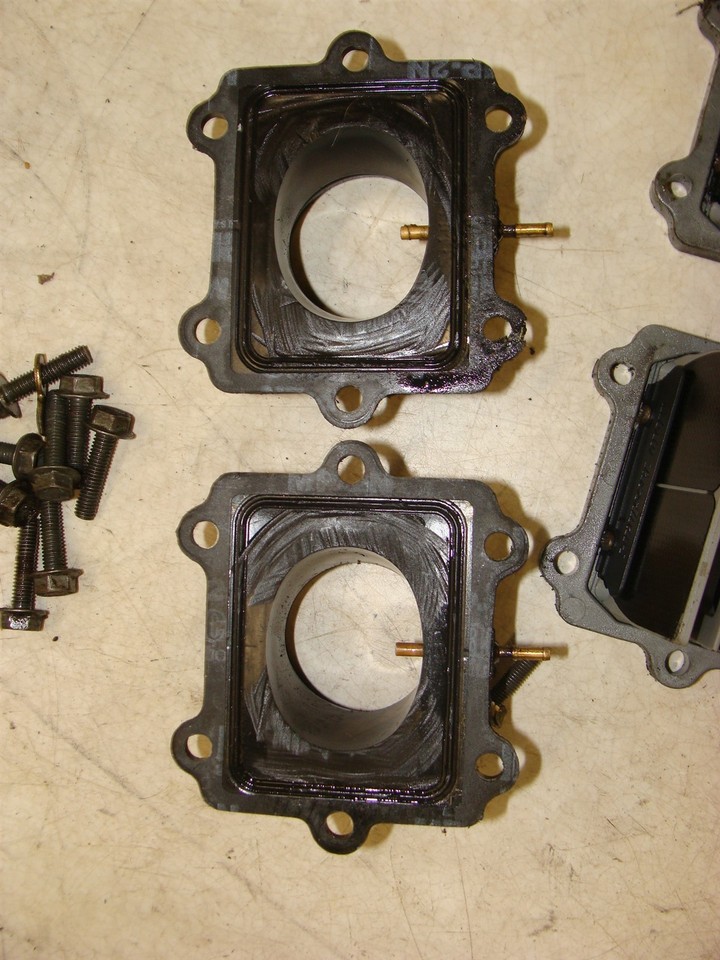 1998 ARCTIC CAT ZR600 EFI V-FORCE reed cage block intake manifold boot ...