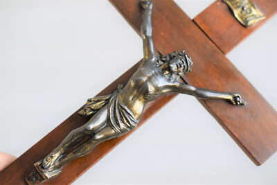 Crucifixes & Crosses - Antique French Religious