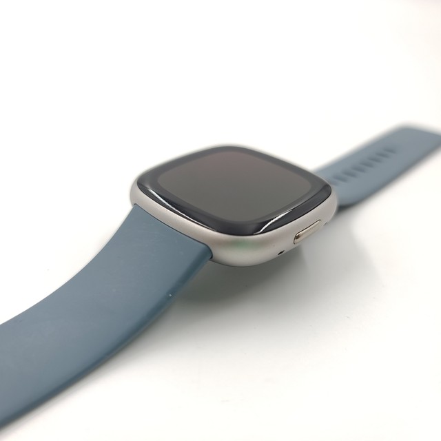 Fitbit Versa 4 Activity Tracker - Waterfall Blue/Platinum Aluminum for ...