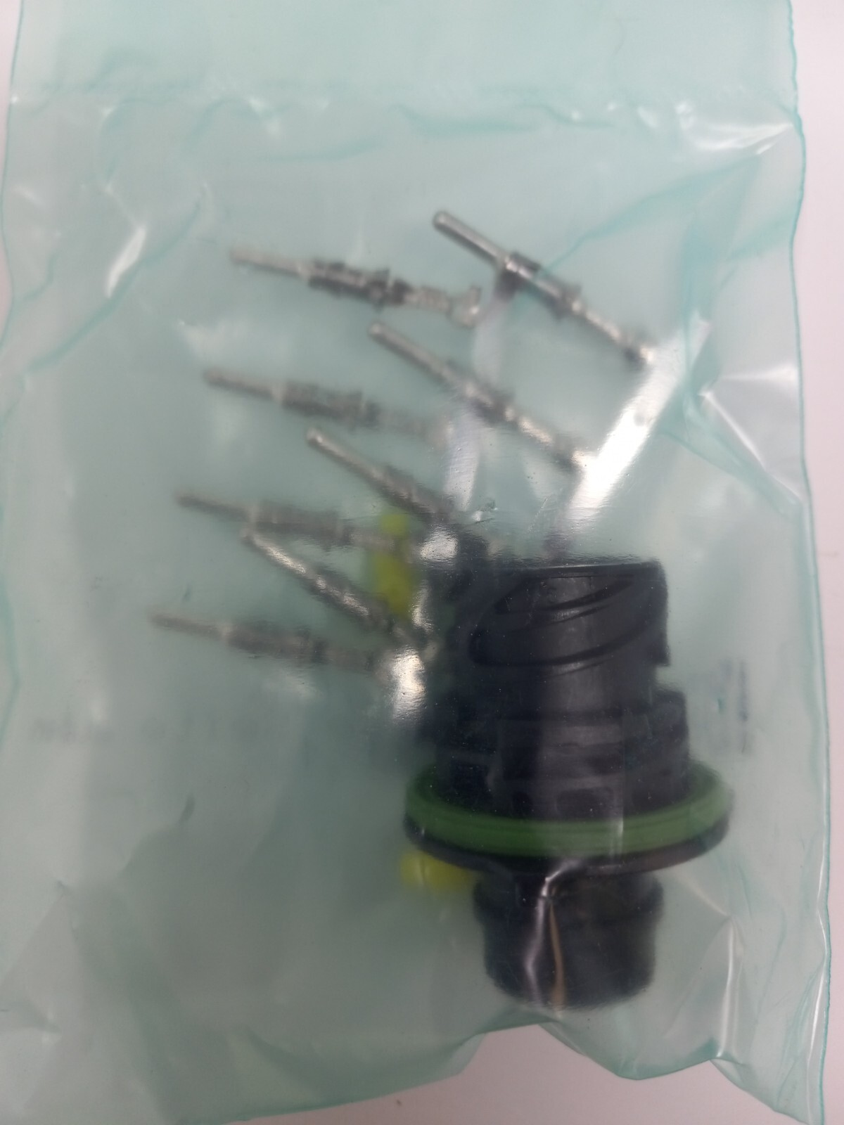 Deutz OEM 0421-6723 421-6723 Plug-In Connector 2ct SEE DESCRIPTION ...