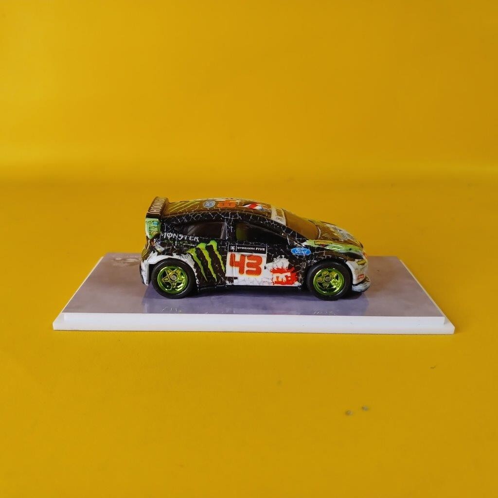 Ken Block Ford Fiesta Gymkhana 5