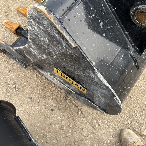 30” Caterpillar 307 308 Tooth Digging Bucket Mini Excavator Case ...