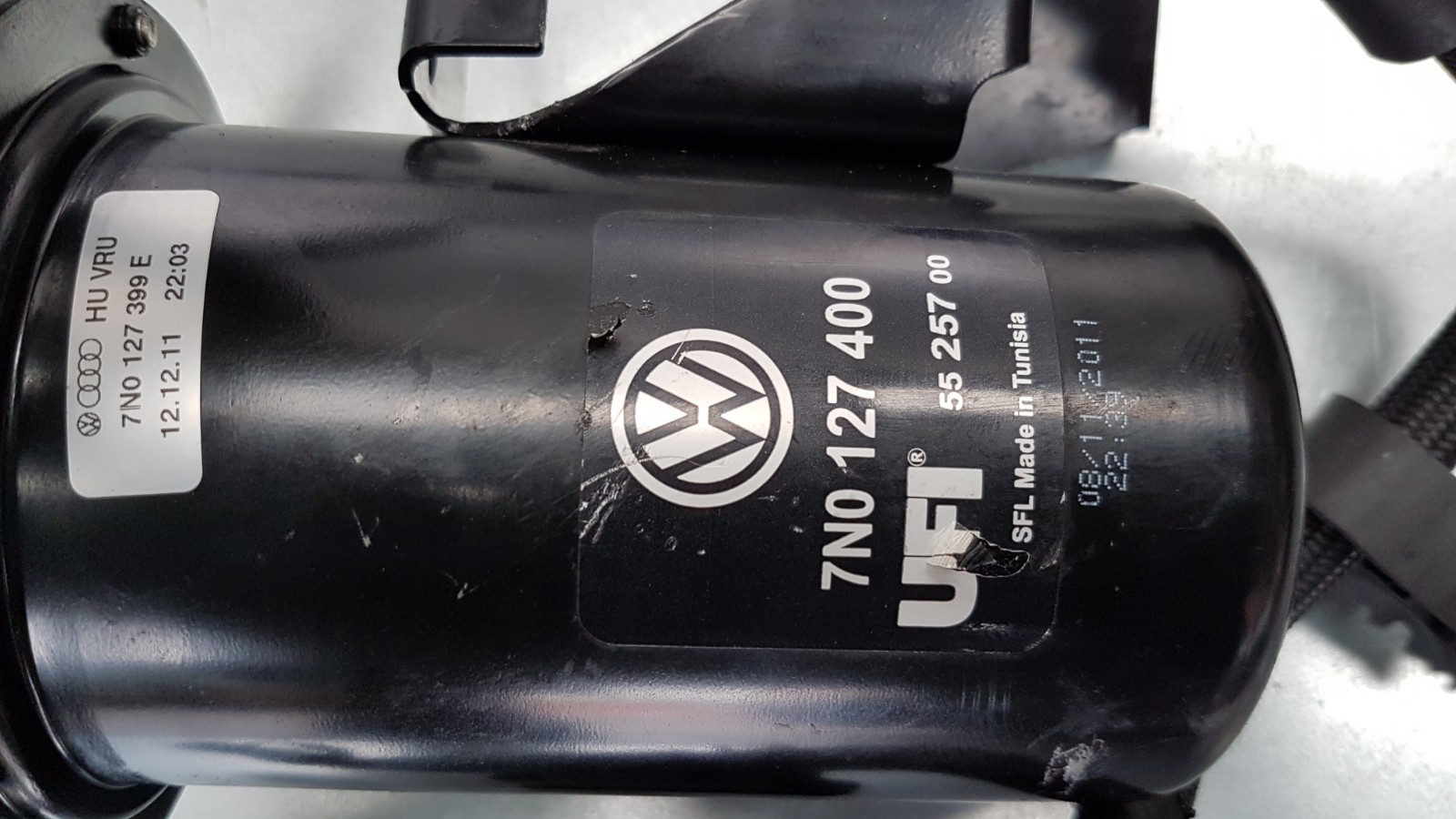VOLKS WAGEN AUDI 2.0 TDI FUEL FILTER HOUSING WITH PIPES 7N0127399E ...