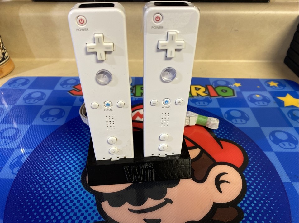 Wii Controller Stand, Holds 2 Wiimotes for Display or Storage! 3D ...