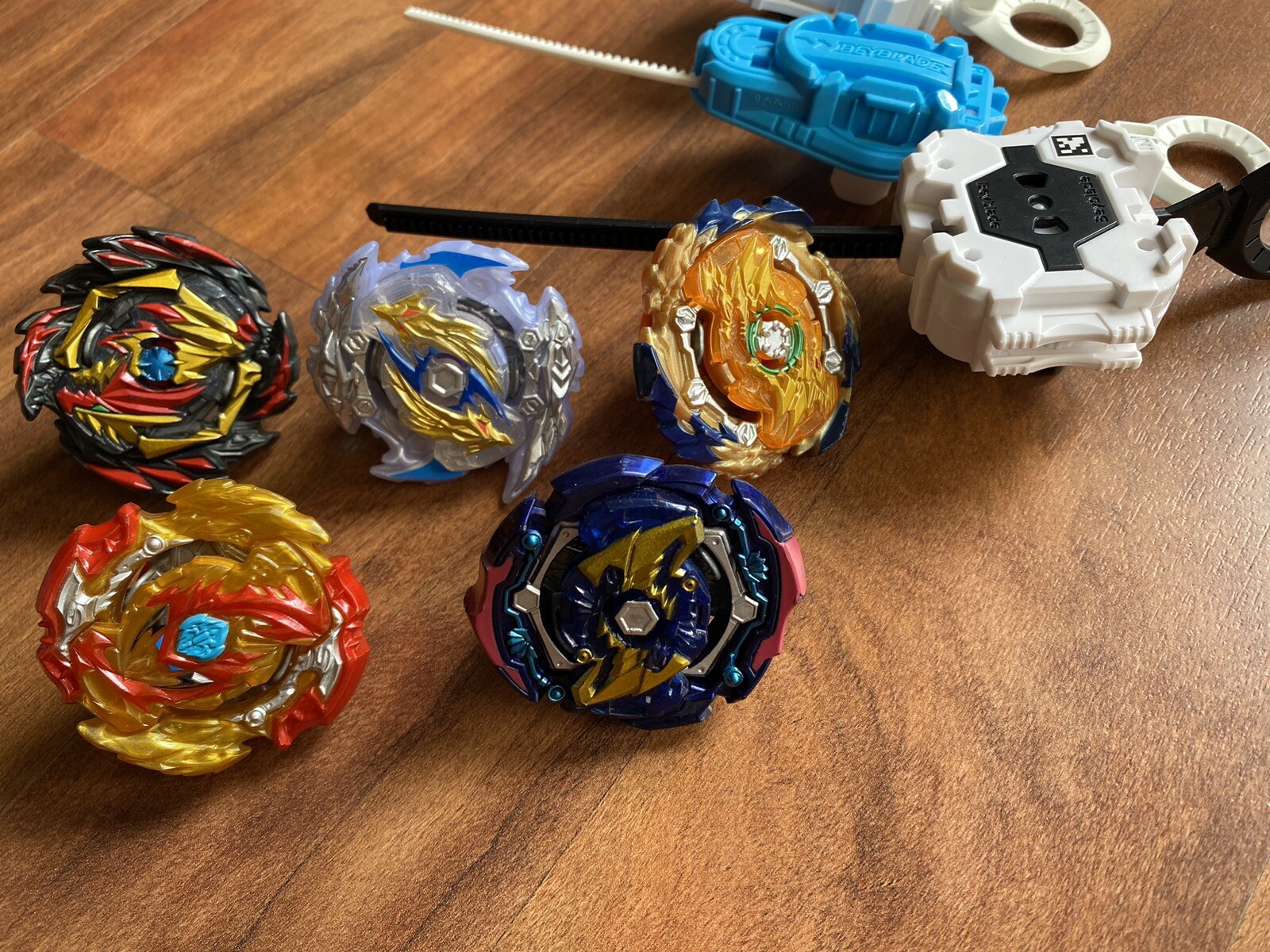 Beyblade Burst Hasbro - group of five plus three rippers | eBay
