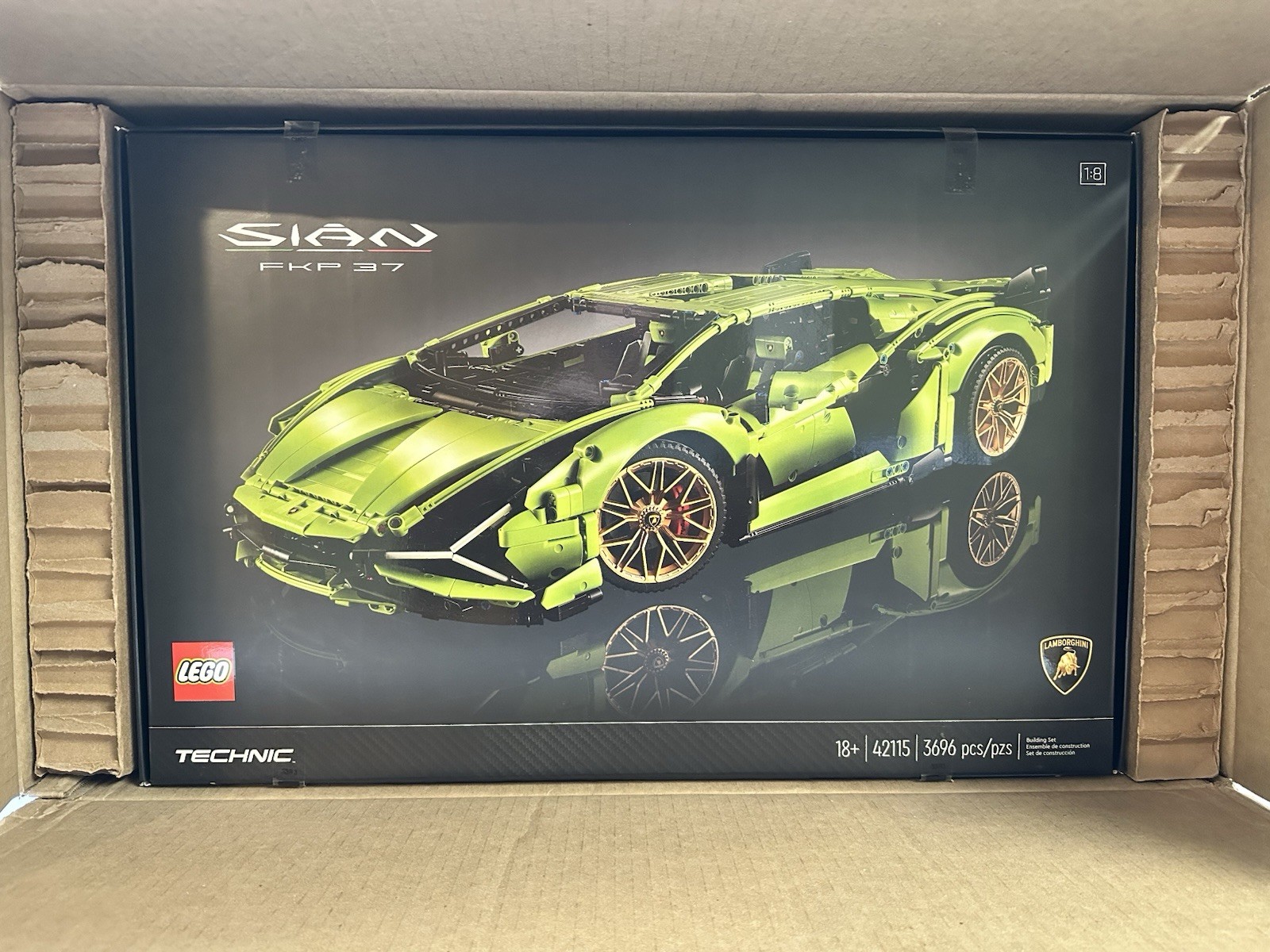 Lego Technic Lamborghini Sian FKP 37 | 42115 | 3696 pcs In The Shipper ...