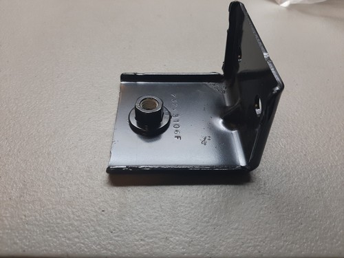 New OEM GM 2016-19 Silverado Front Bumper Impact Bar Bracket #84054213 ...