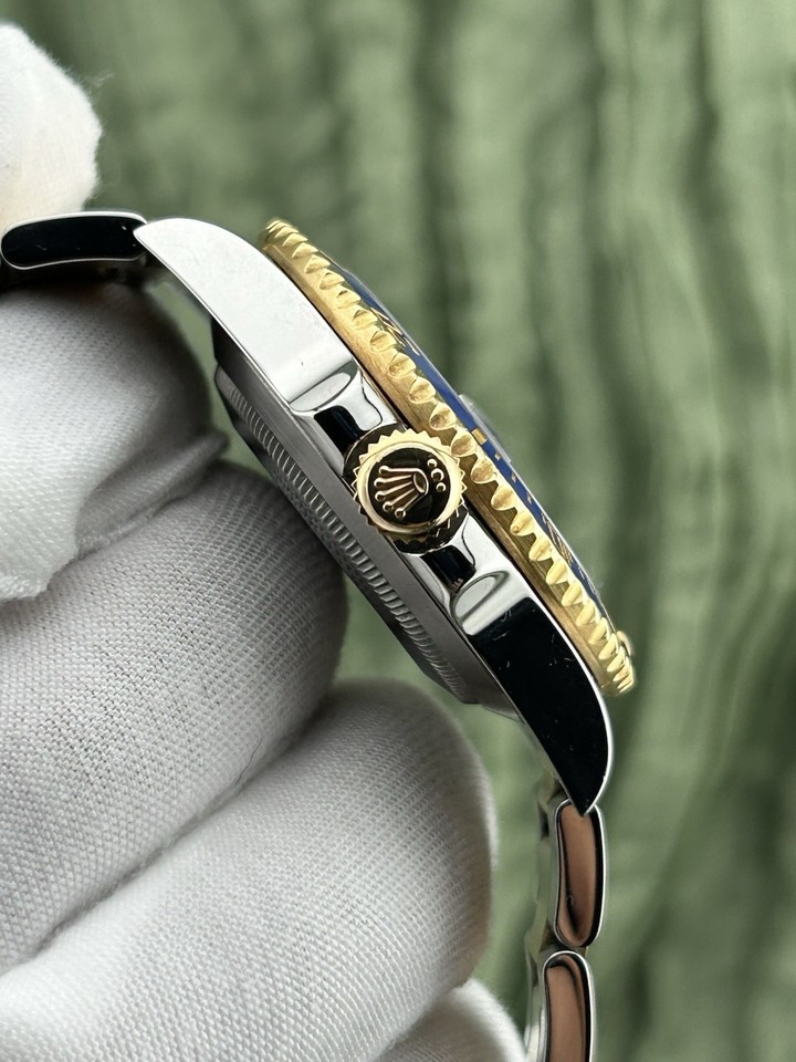 Rolex Submariner Date 116613LB "Bluesy" Steel & 18K Yellow Gold Watch ...