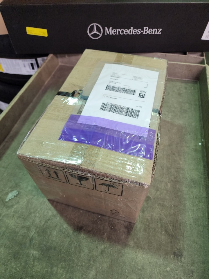 NEW MERCEDES-BENZ MAIN STARTER BATTERY A0019828008 A0009828202 ...