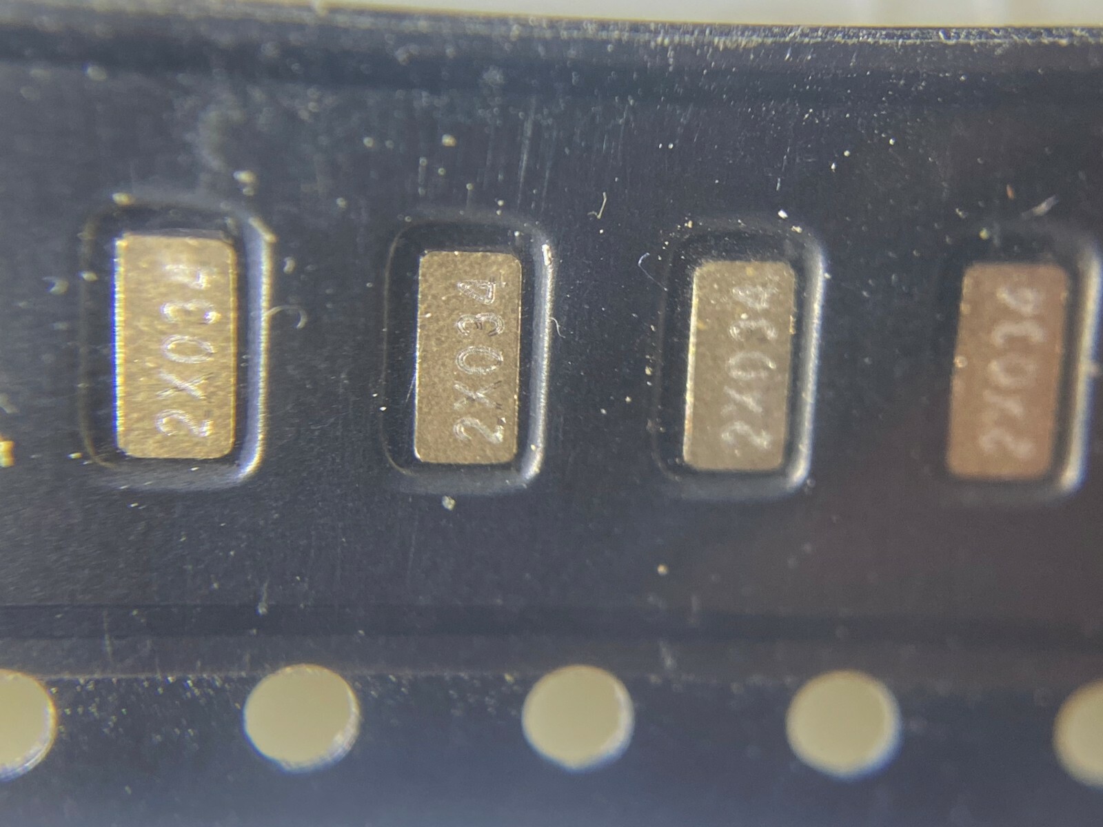 ECS-.327-12.5-34B - ECS - 67 pcs - CRYSTAL 32.7680KHZ 12.5PF SMD. | eBay