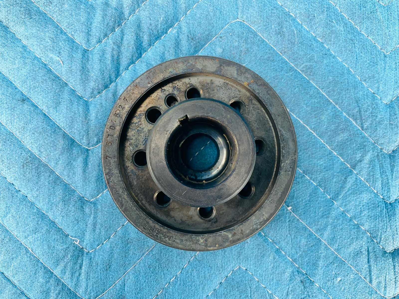 Genuine BMW Crankshaft Pulley Hub 11237510626 OEM | eBay