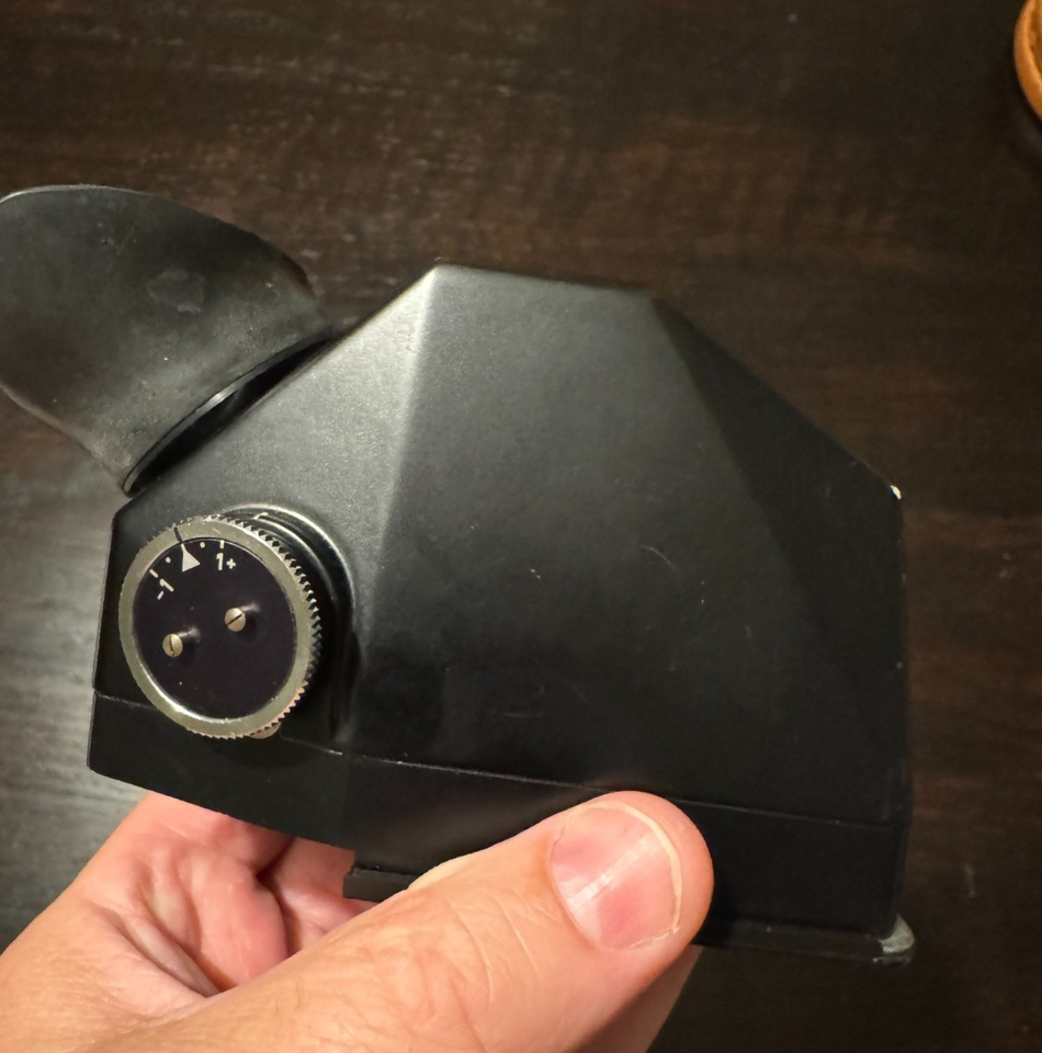 Hasselblad Prism Finder 52051 for V-mount Cameras - Viewfinder Meter ...