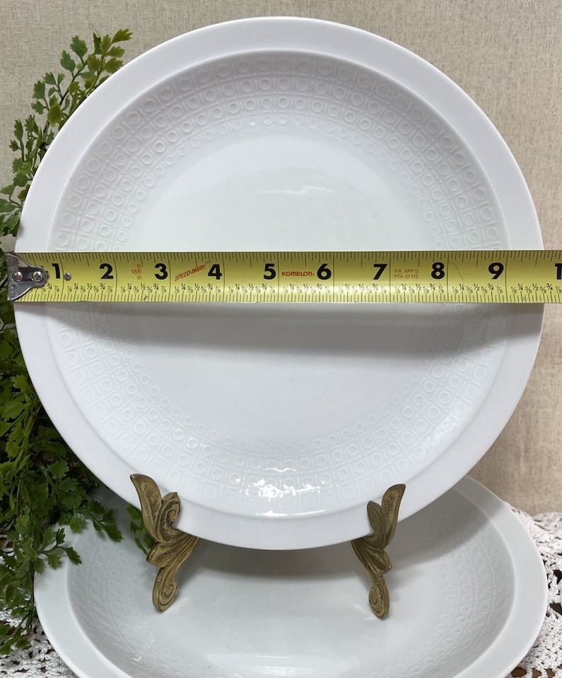 KAISER Dinner Plates Embossed Impressed Circles Bubbles Dots 10 Inch ...
