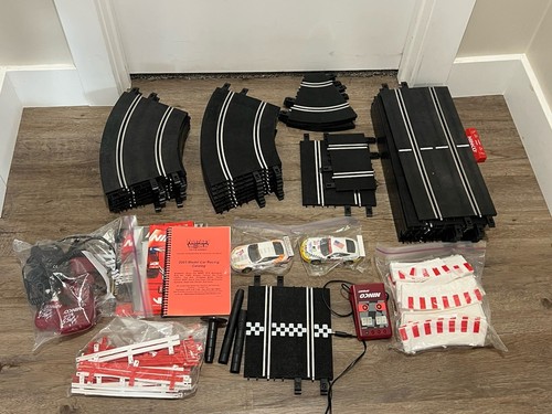 Ninco 1/32 slot car track Lot With 35 Track Pieces & 2 Cars GT Max Set ...