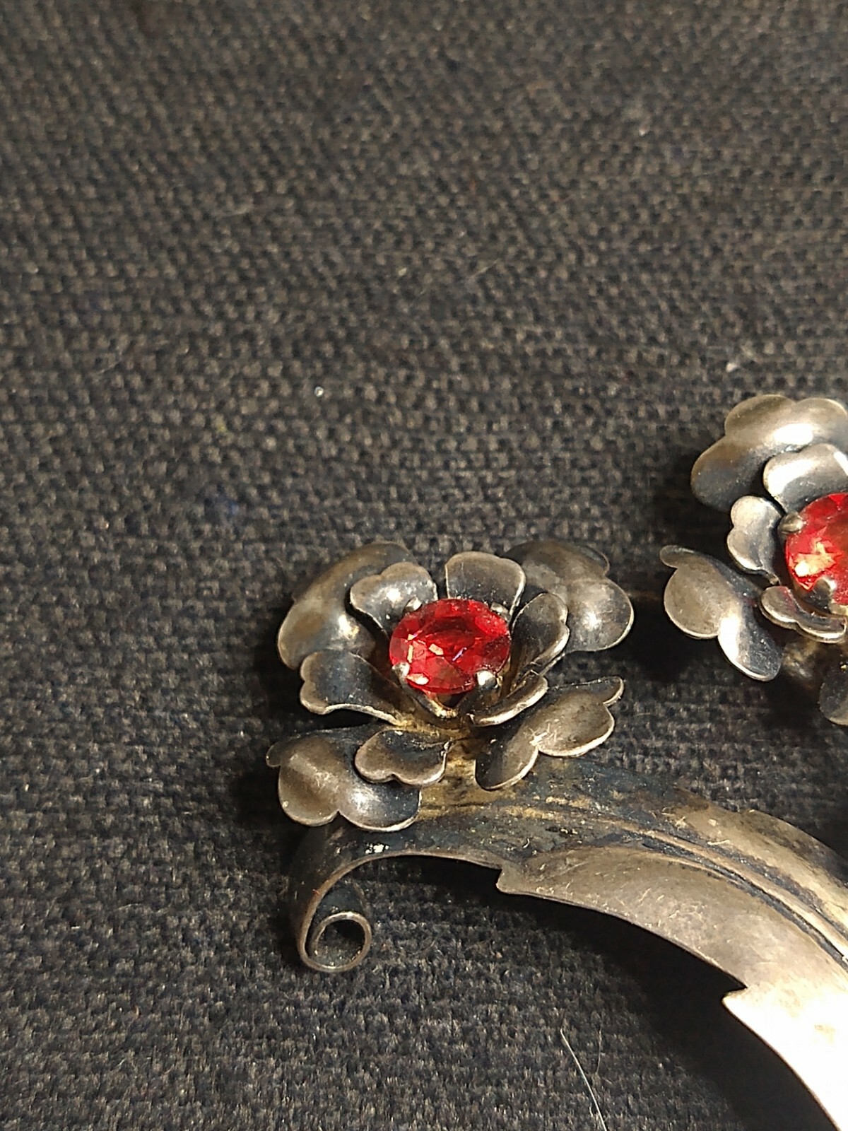 Antique Harry Iskin Sterling Silver Gemstone Flower B… - Gem