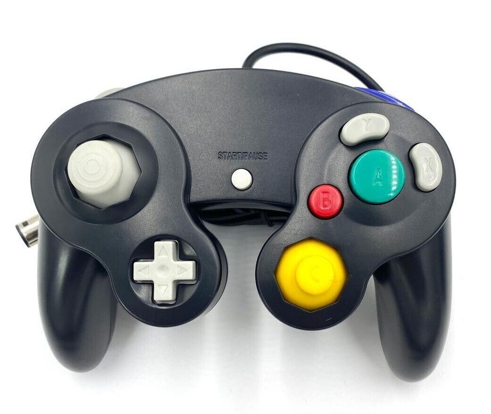 Nintendo GameCube console + Controllers + Wires + Memory Card Choose ...
