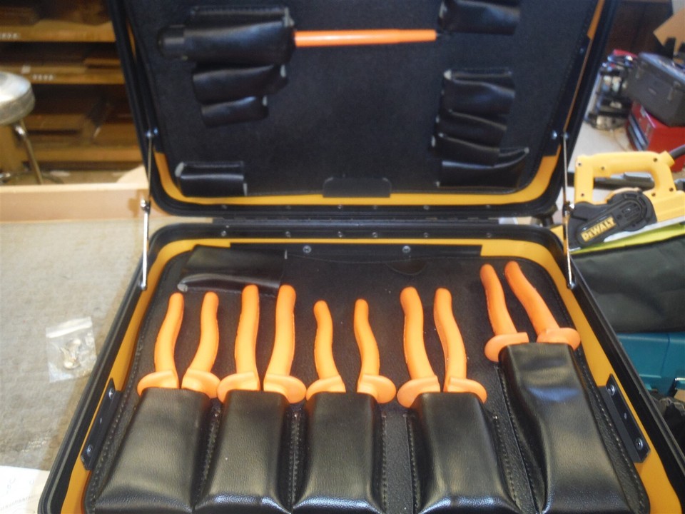 Klein 11 piece insulated tool set with Klein yellow case with keys ...