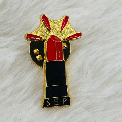 Sephora Employee Enamel Red Lipstick Lapel Pin Advertising Flair | eBay