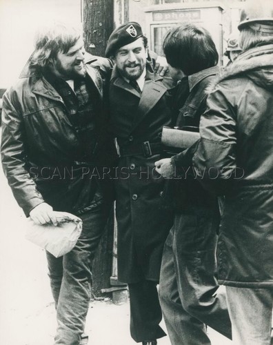 ROBERT DE NIRO CHUCK ASPEGREN THE DEER HUNTER 1978 PHOTO ORIGINAL #39 ...