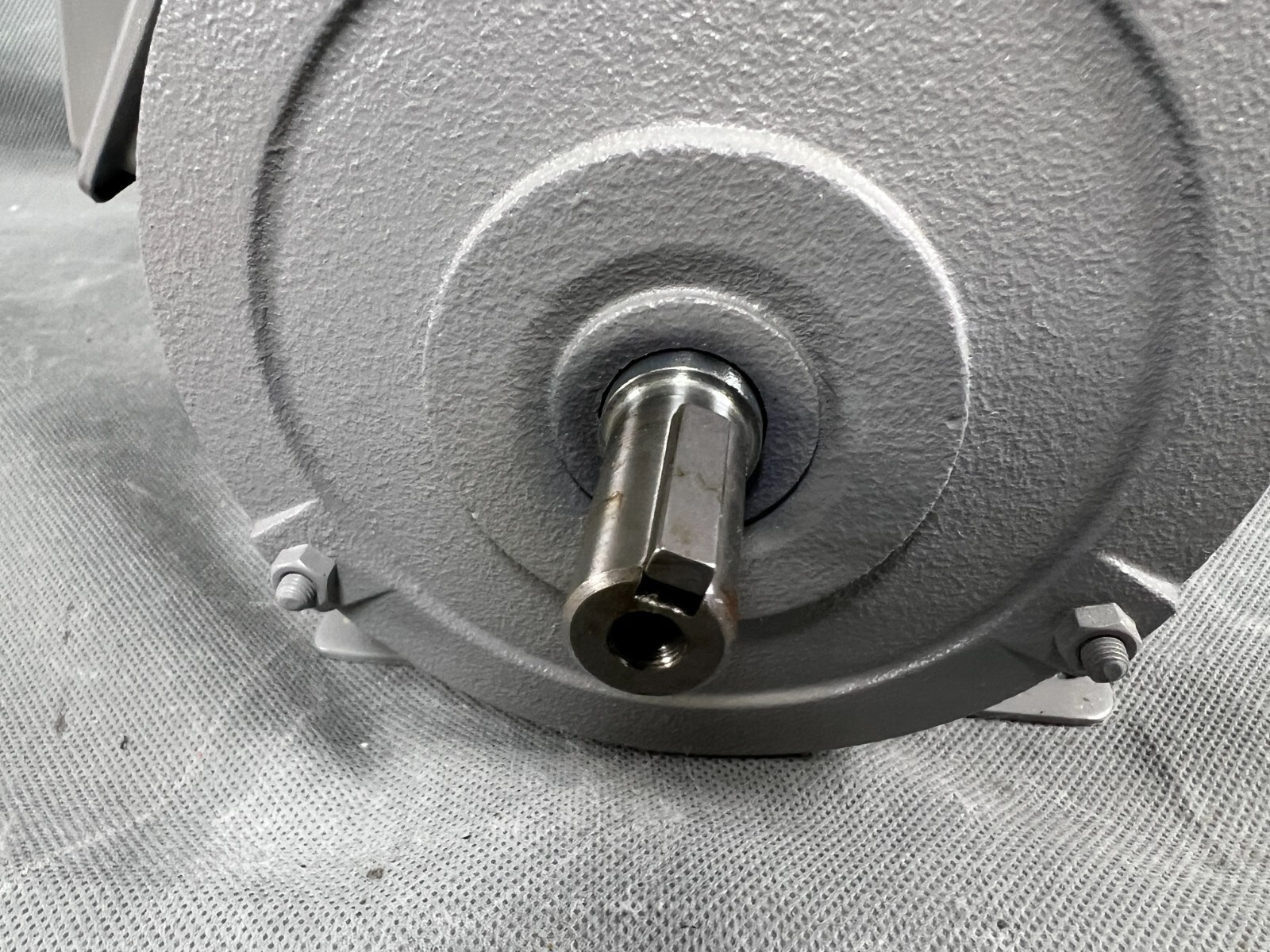 Hitachi D162373, Three Phase Induction Motor, 0.4 kW, 4 Pole, 200/220 V ...