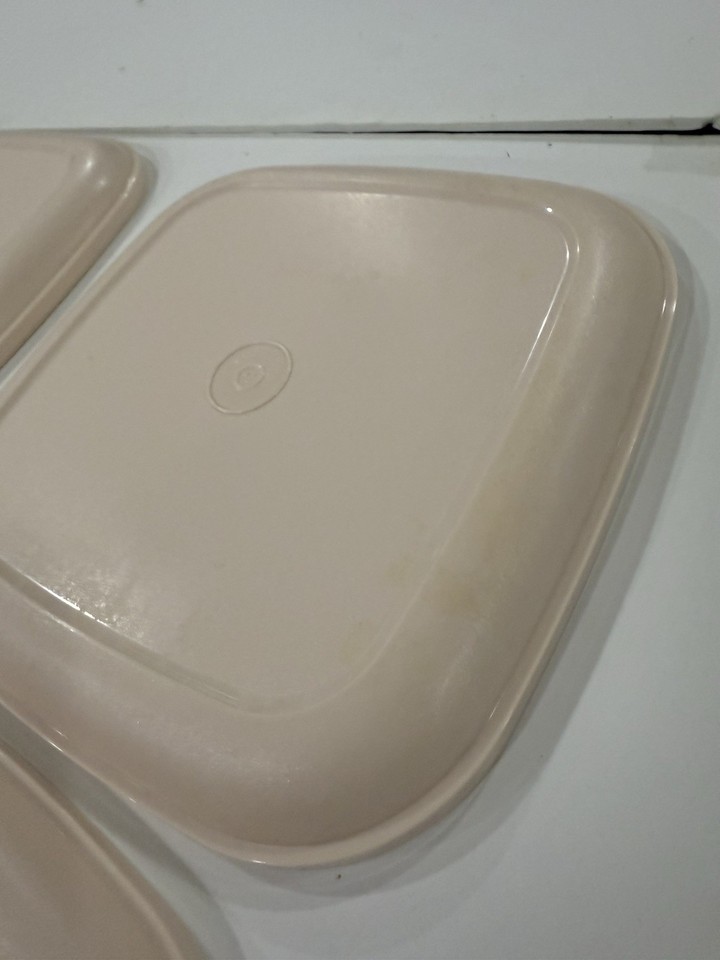 Tupperware 8” Square Luncheon Plates - Very Light Pastel Pink plastic ...