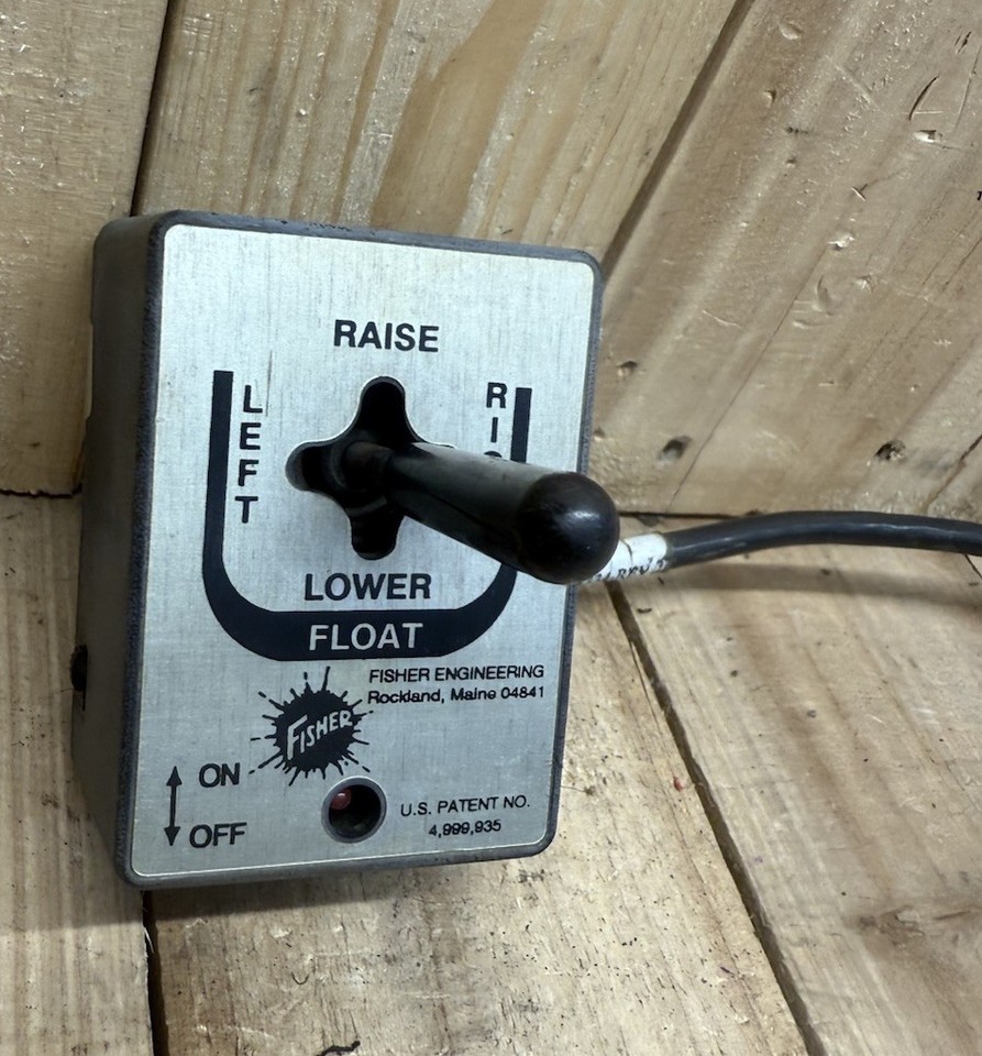 FISHER WESTERN SNOW PLOW JOYSTICK BOX CONTROLLER 6 PIN 8334 | eBay