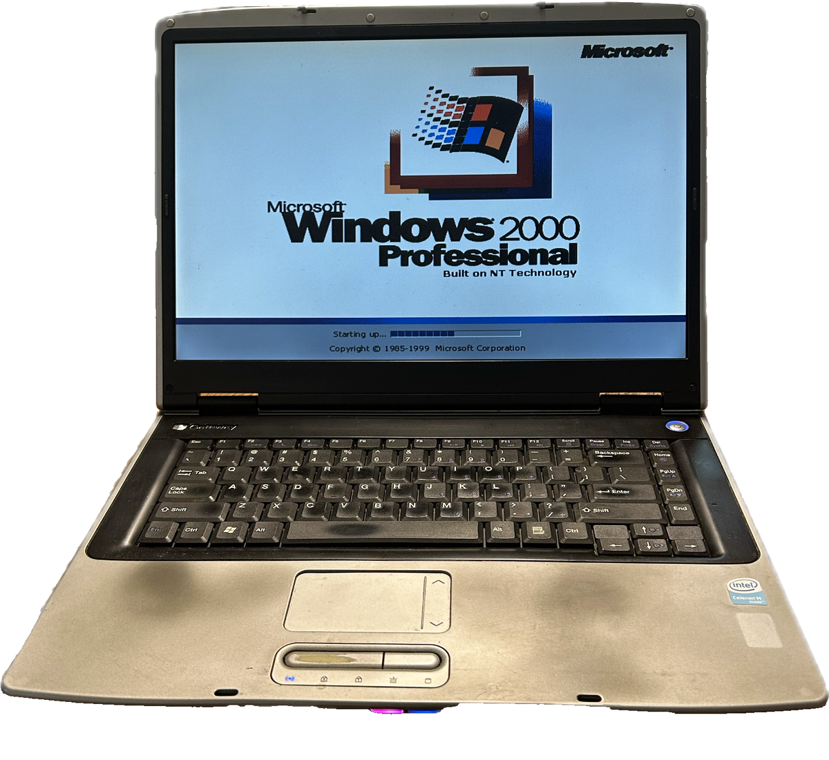 Older Gateway Computers Gateway EV700B 17" VGA Vintage CRT Retro