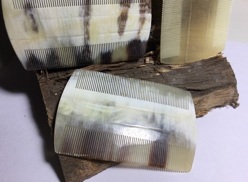 Real horn comb made in France Corne veritable handmade dust comb Pocket ...