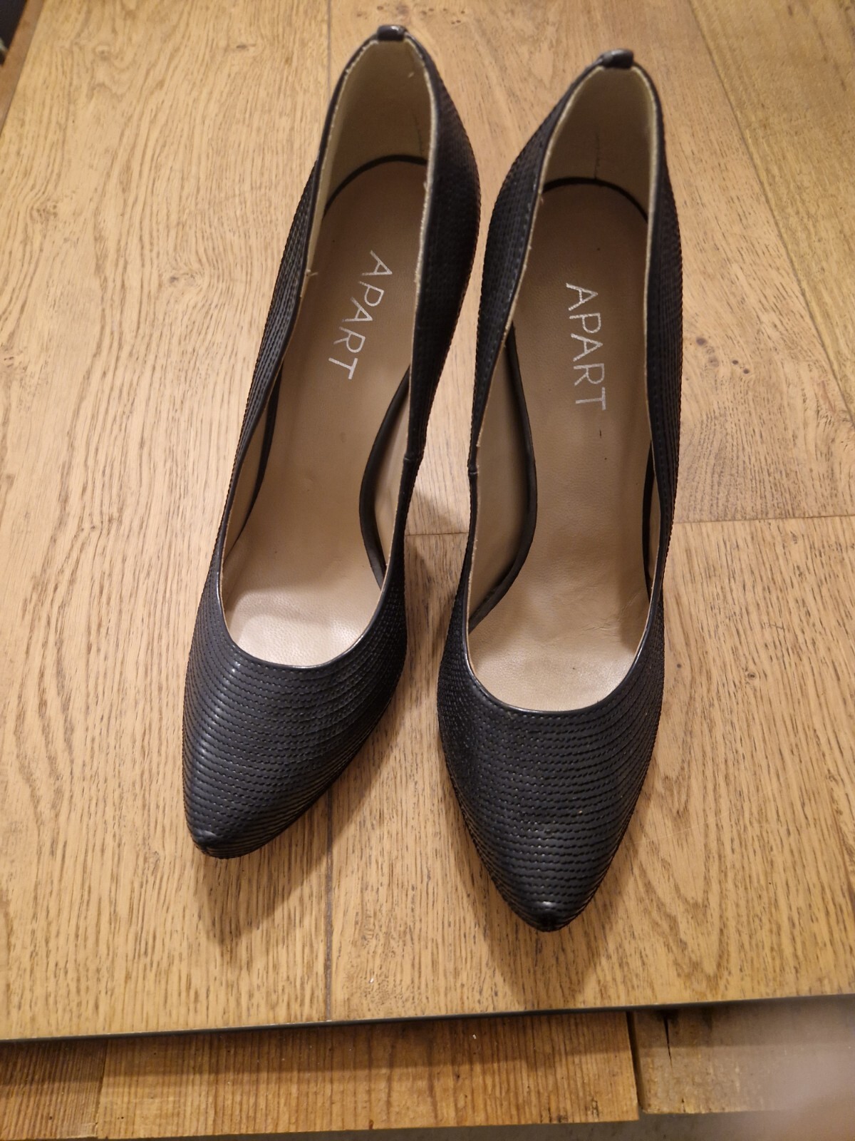 Graue wie Pailetten verzierte Plateau High Heels APART Gr 42 NeuWERTIG ...