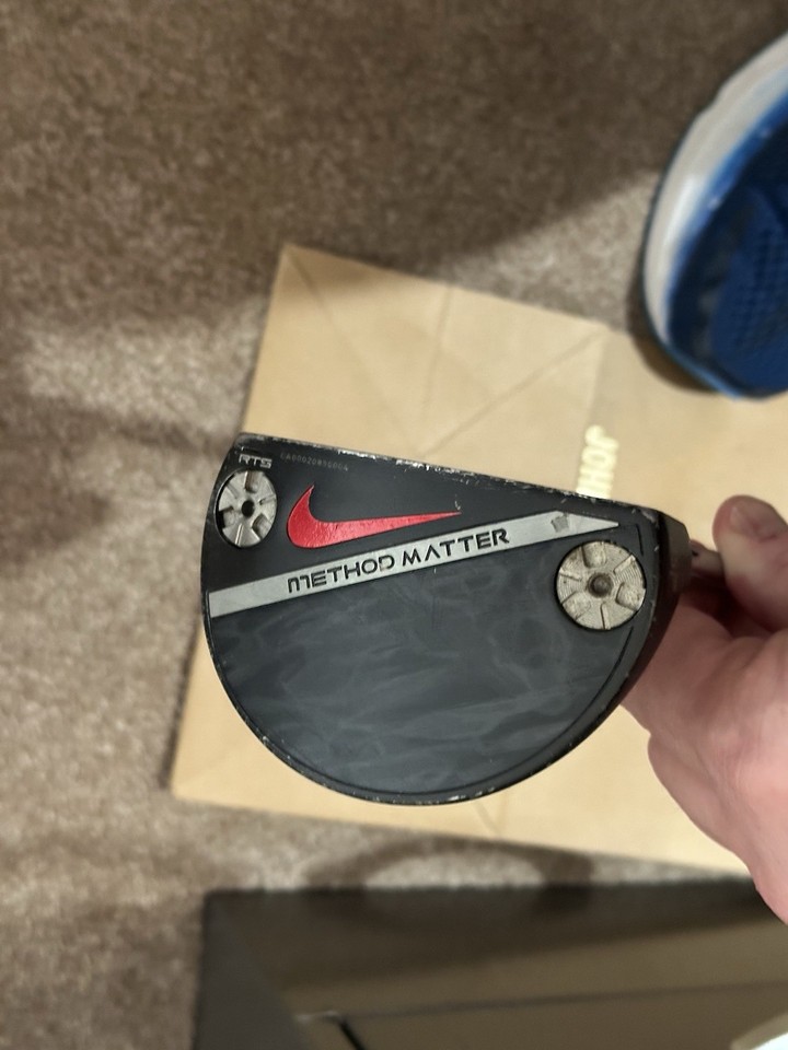 NIKE METHOD MATTER M5-10 35.5 in Putter RH SuperStroke XL 2.0 | eBay