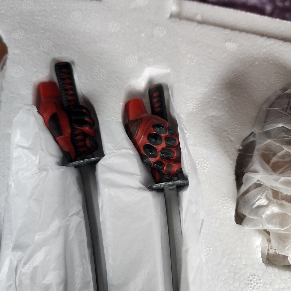 Sideshow - Marvel Comics - Elektra - Premium Format Exclusive Statue ...