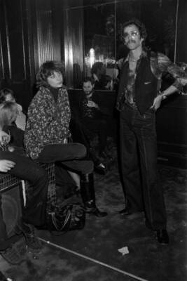 Deborah Fink attends a party at Regine's in New York City fol- 1977 Old ...