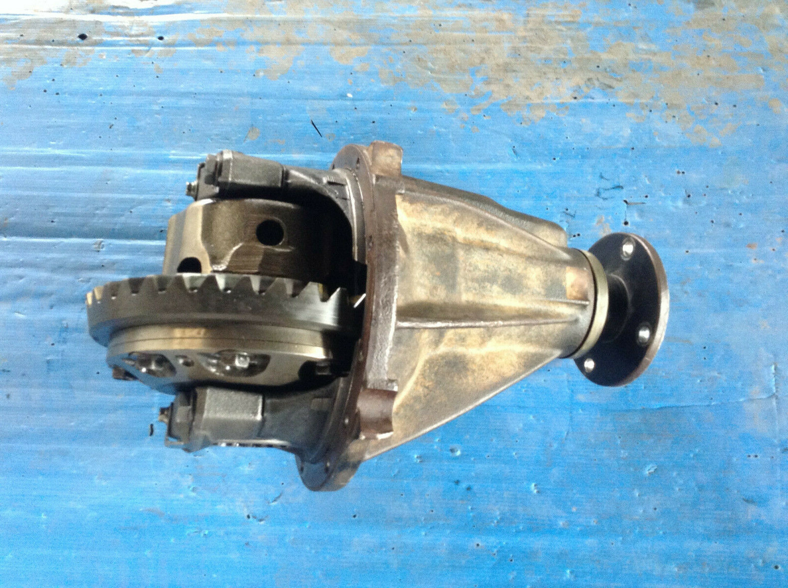 RECONDITIONED REAR DIFF CENTRE 4.3 GQ GU NISSAN PATROL WITH LARGE DIFF ...