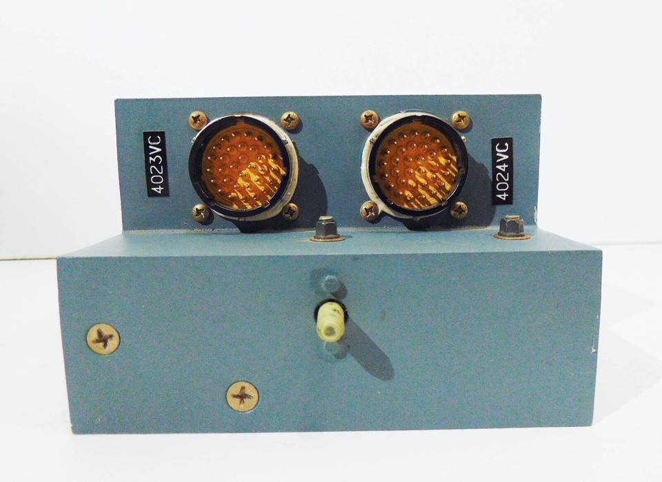 Aerospatiale Airbus A320 Pilot's Cockpit Refuel Valves Control Panel ...