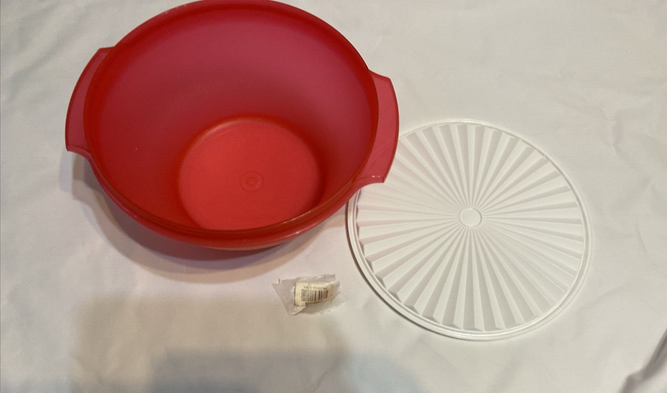 Tupperware Crushed Raspberry Servalier 8806 Large Serving Salad Bowl 10 ...