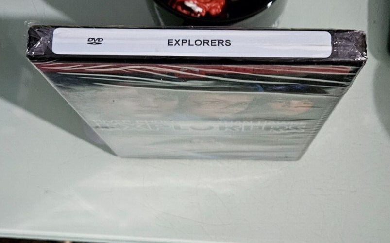 ethan hawke / river phoenix EXPLORERS robert picardo / james cromwell ...