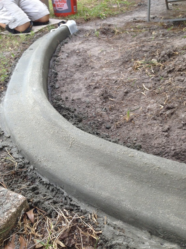Custom curbing concrete edging landscaping DIY The original Curb It ...