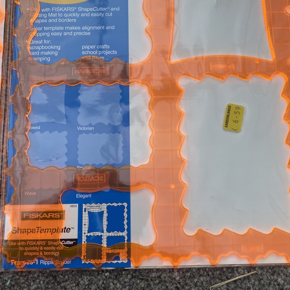 Fiskars Shape Template Frames Ripple Borders/Cascade Borders Pair ...