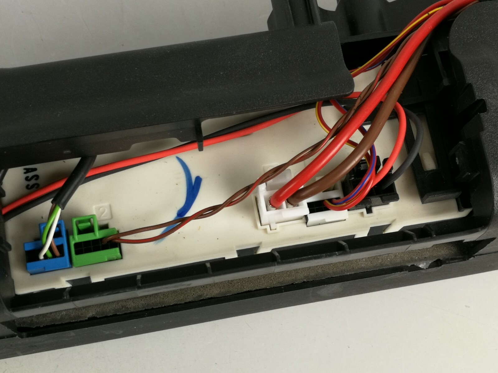 Mercedes Benz CLS Class C218 Rear Trunk Lid Drive Pull Down Lock ...